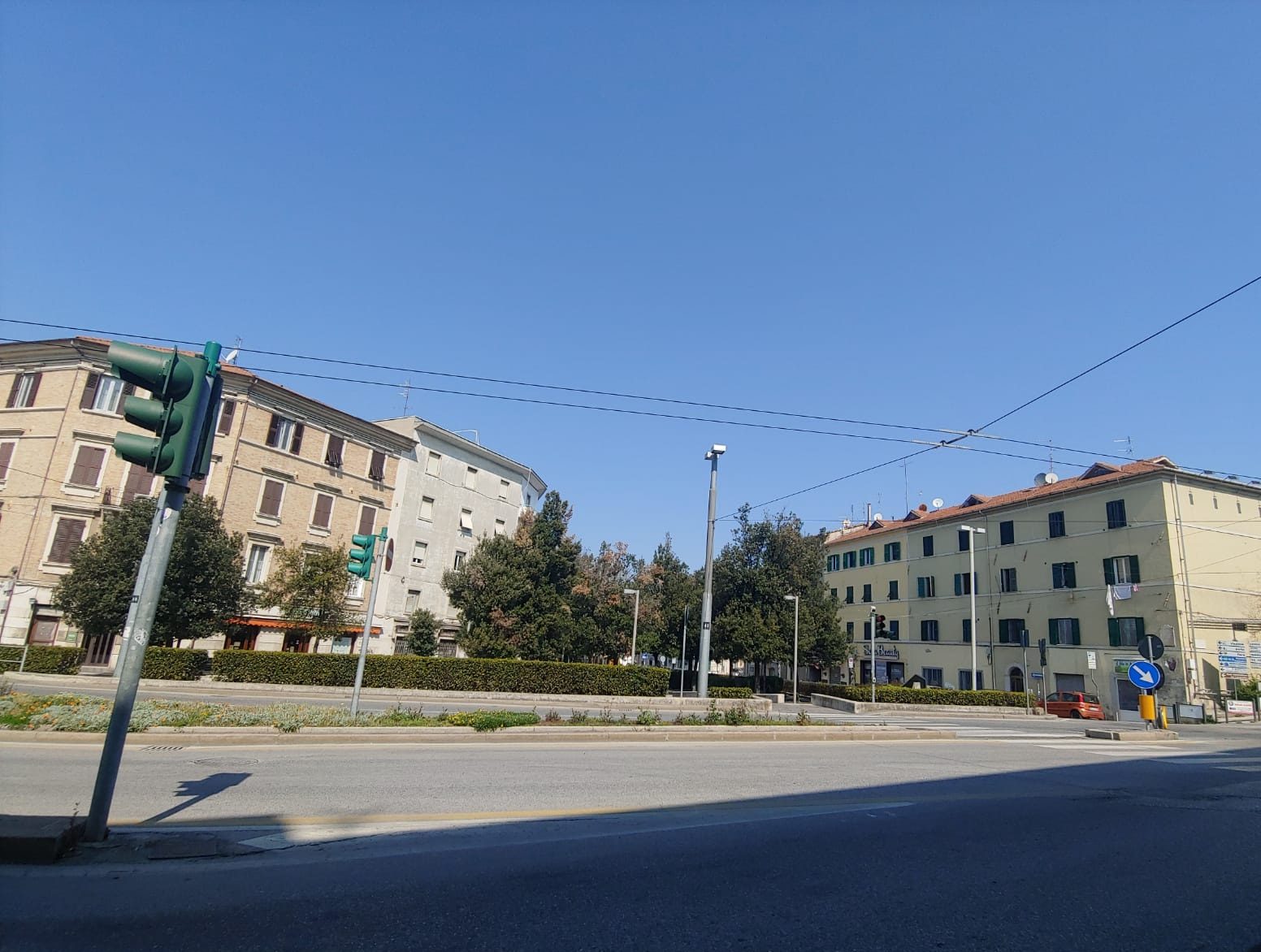 Strade e piazze deserte: la Pasqua anconetana ai tempi del Coronavirus ...