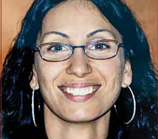 La malattia spegne a 47 anni il sorriso di Sandra Rastelli | Cronache ...