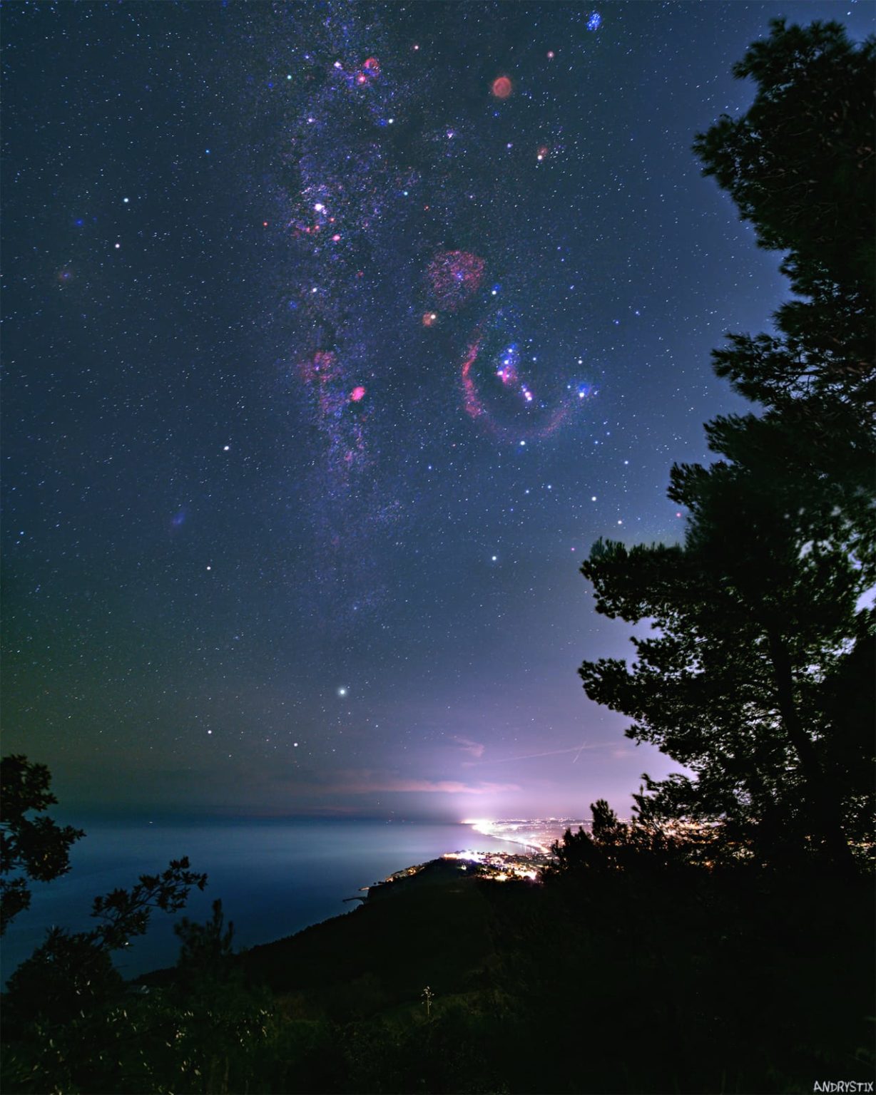 La Via Lattea e Orione in una foto di Andrea Amici | Cronache Ancona
