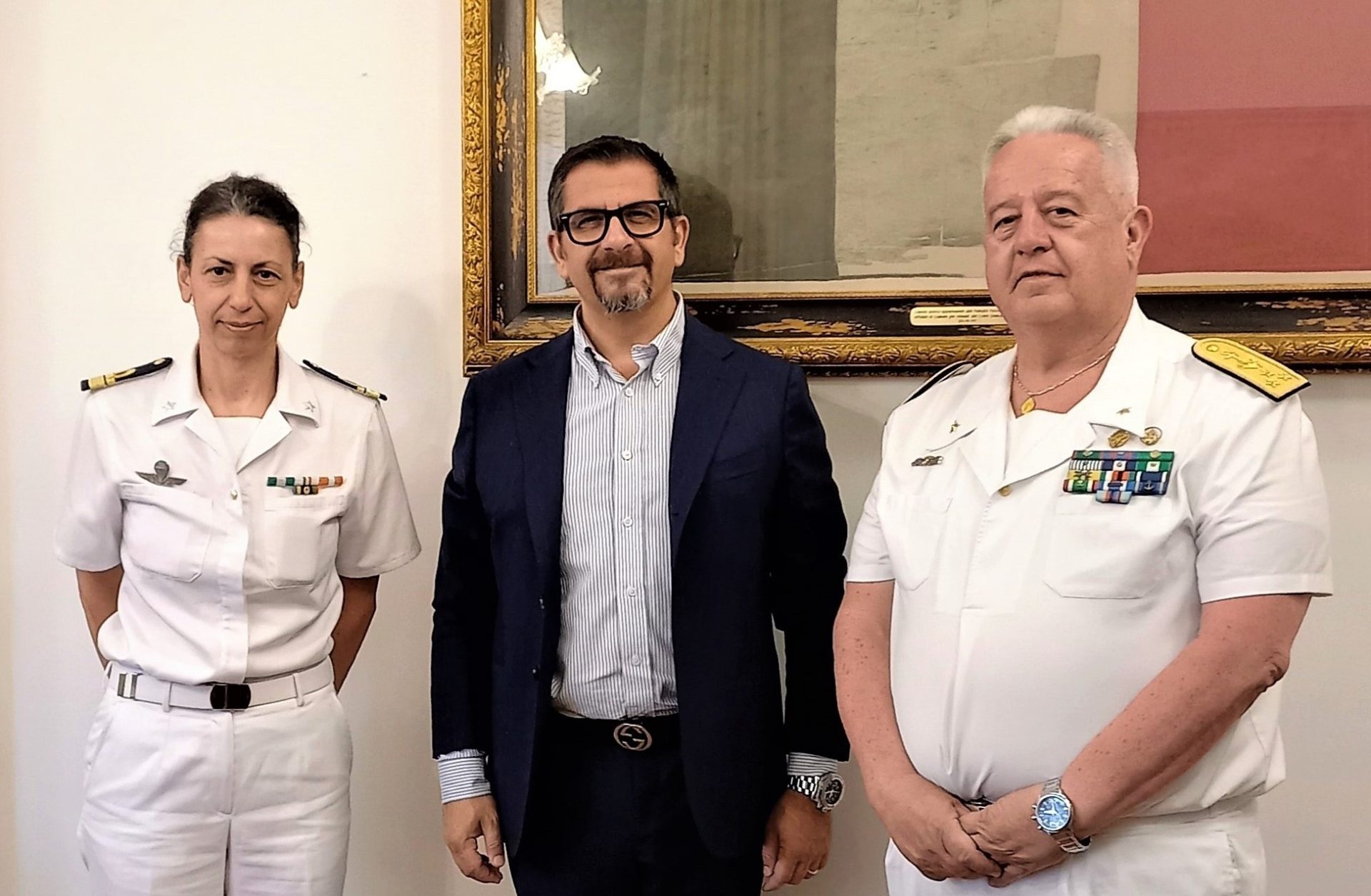 Il comandante delle Scuole della Marina Militare in visita dal sindaco ...