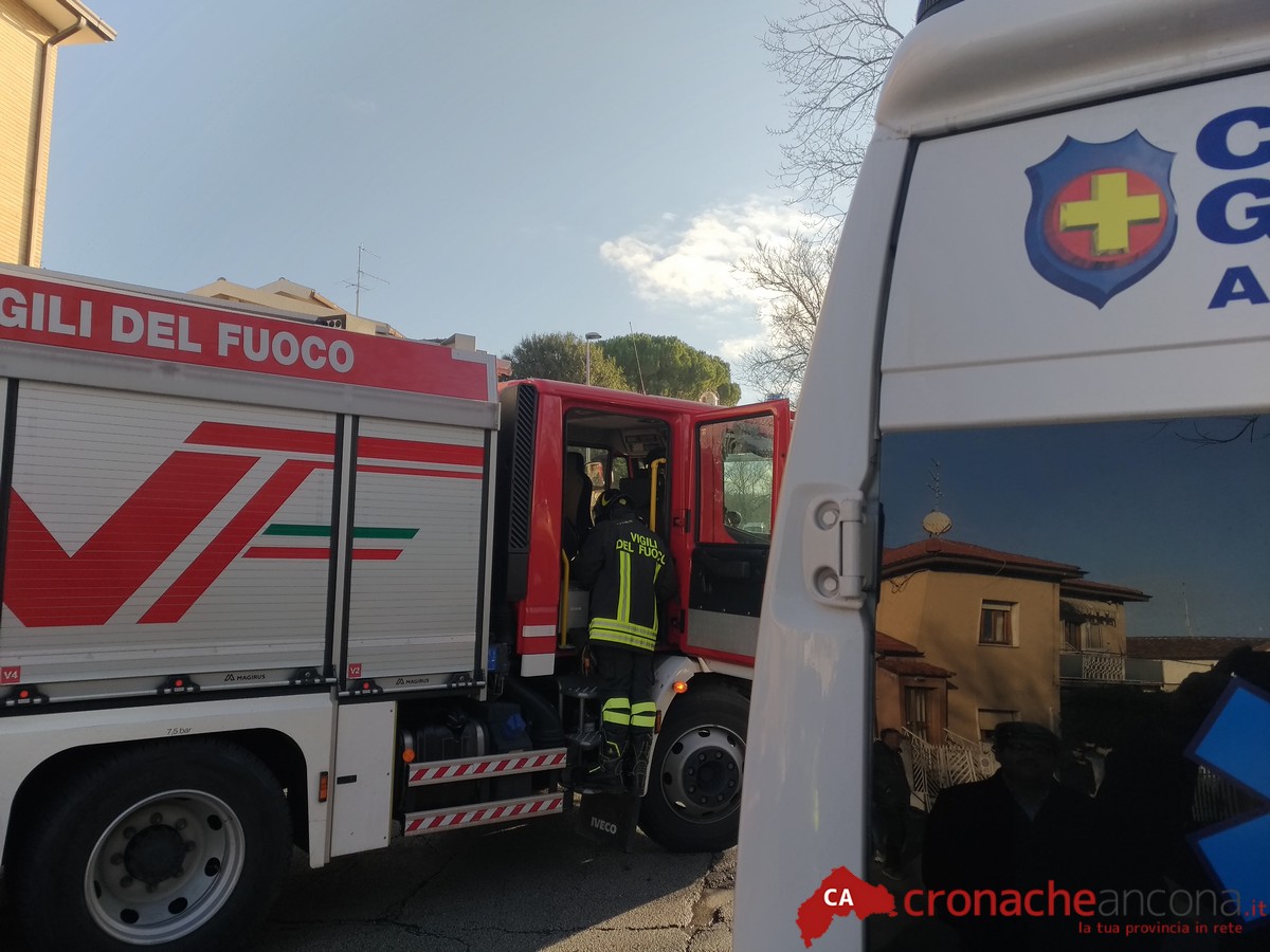 Non rispondono al telefono: scattano i soccorsi per due anziani ...